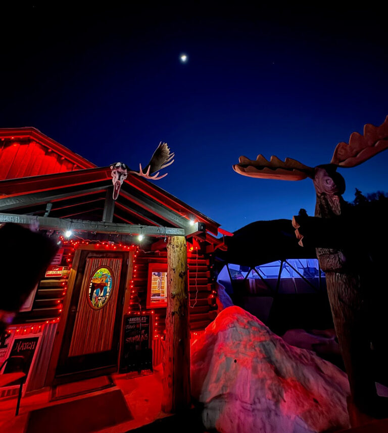 BAR, GRILL and EVENTS - STUMBLING MOOSE LODGE
