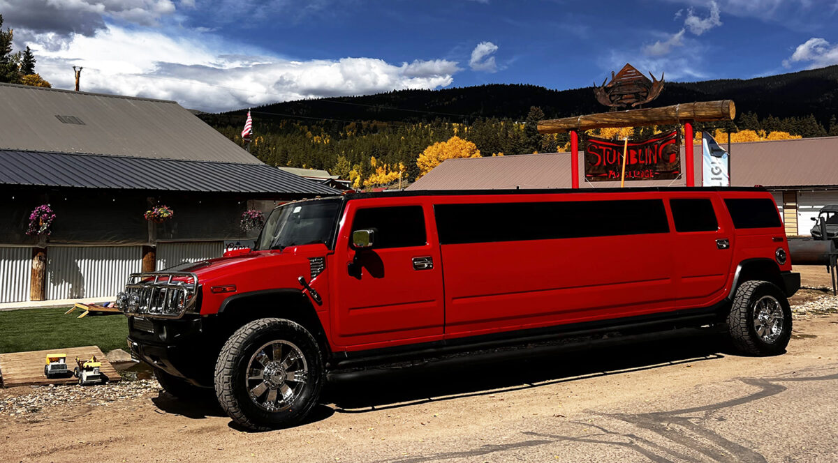 HUMMER LIMO - STUMBLING MOOSE LODGE